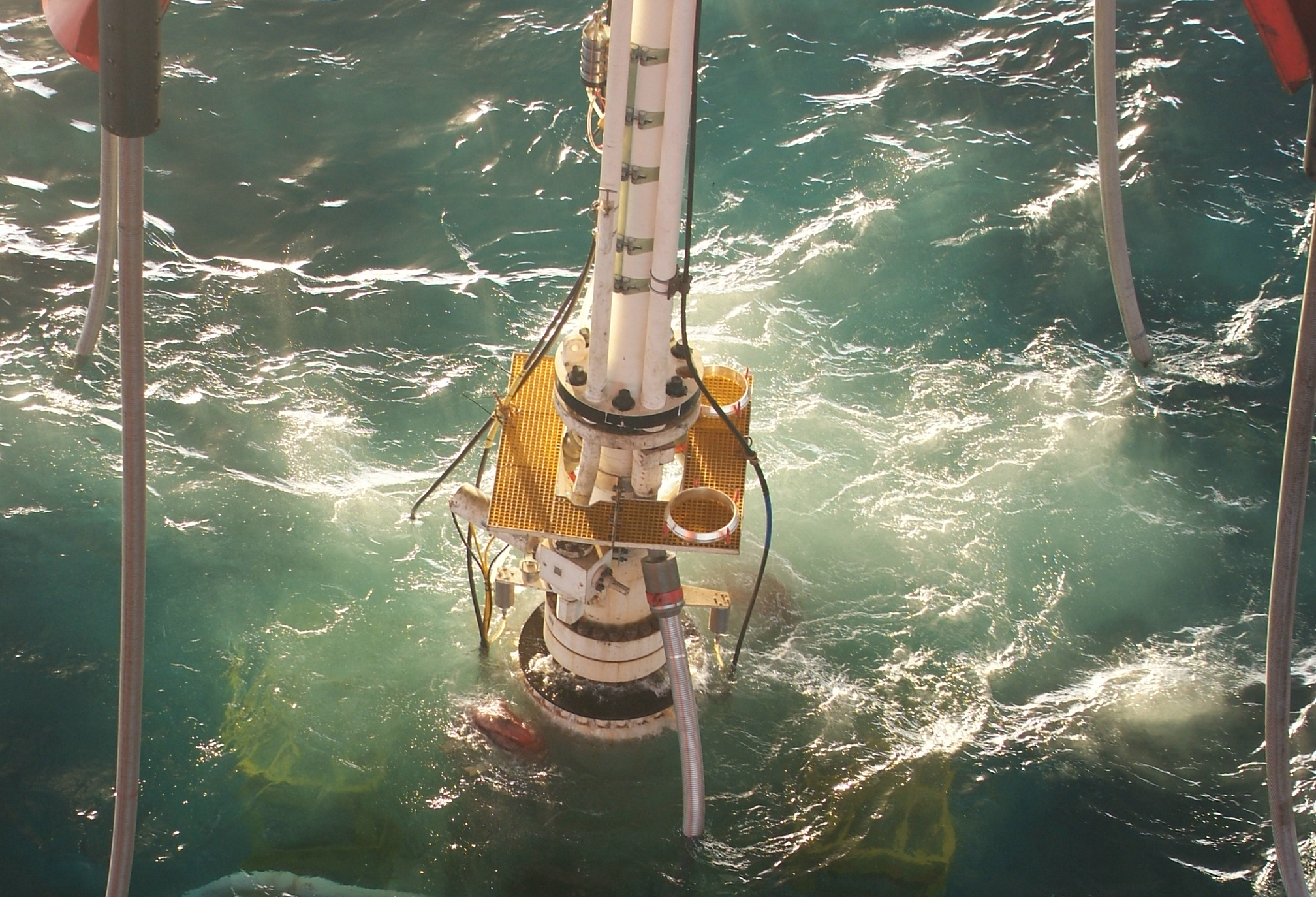 Drilling, Completion & Workover Risers | 2H Offshore